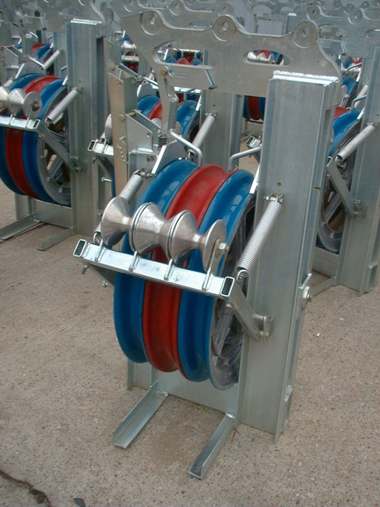 6728-3U Bundle Helicopter Stringing Blocks - TSE International